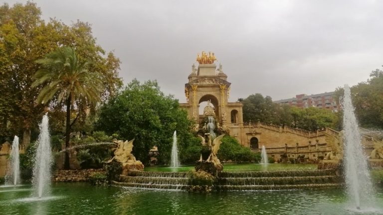 10 Best Gaudí Buildings in Barcelona You Should Visit