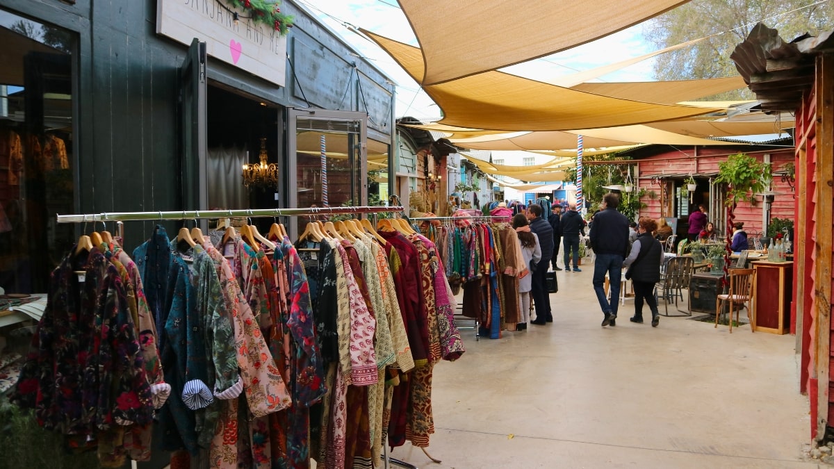 7 Best Flea Markets in Barcelona to Uncover Vintage Gems