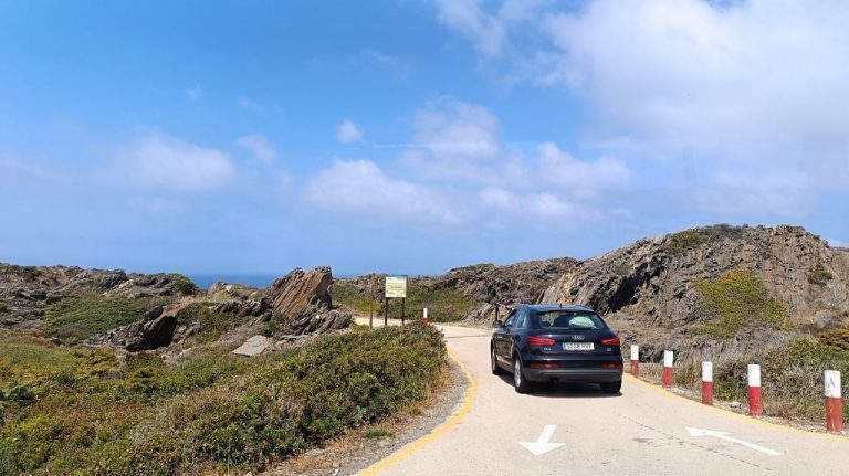 Day Trip to Cadaqués from Barcelona: Nature and Surrealism