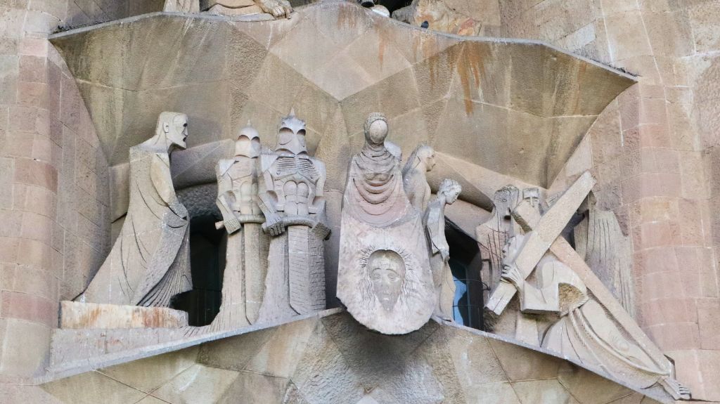 Is Sagrada Familia Worth Visiting? The Pope Thinks So
